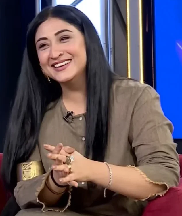 Madiha Rizvi - Sixscreen